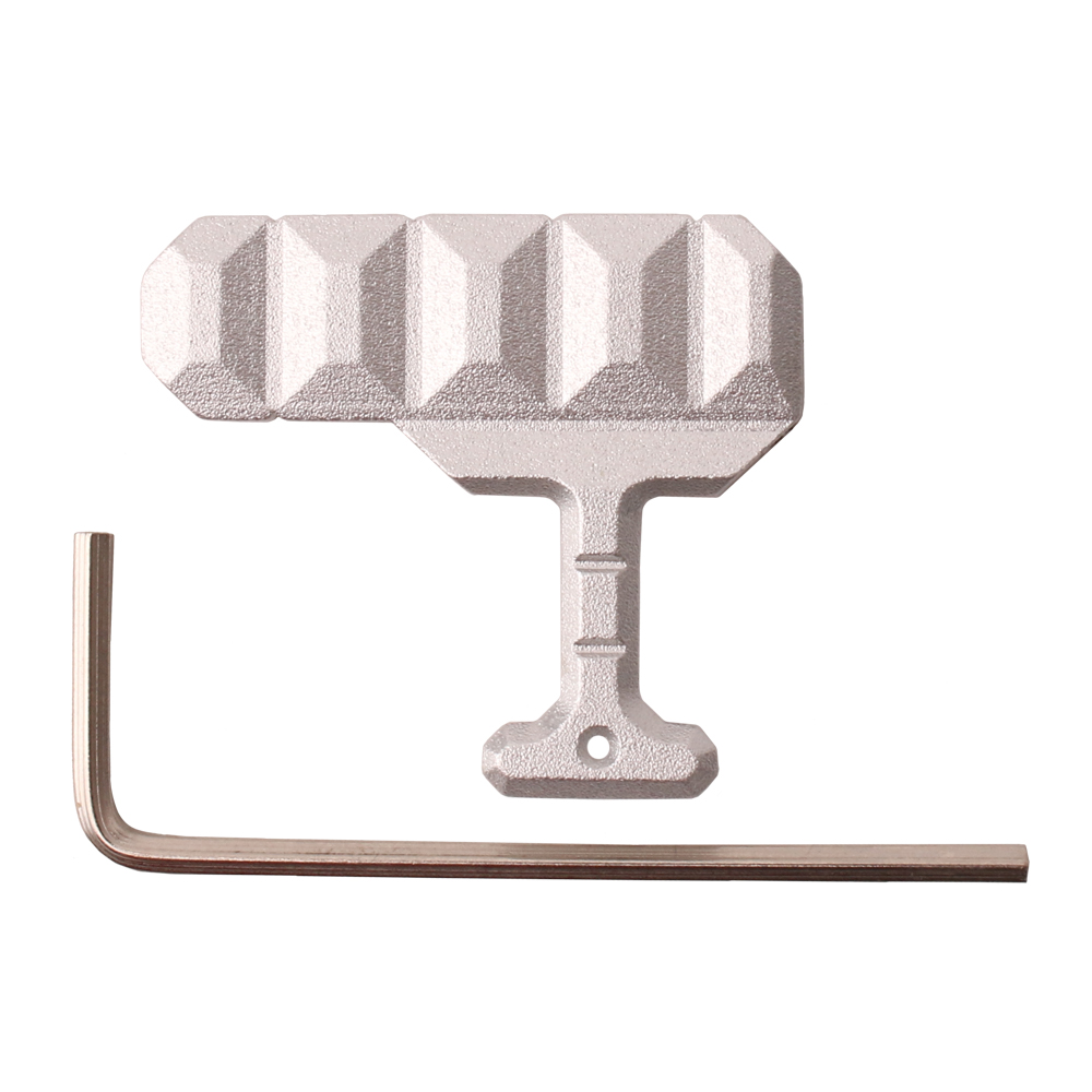 AR-15-Extended-Magazine-Silver